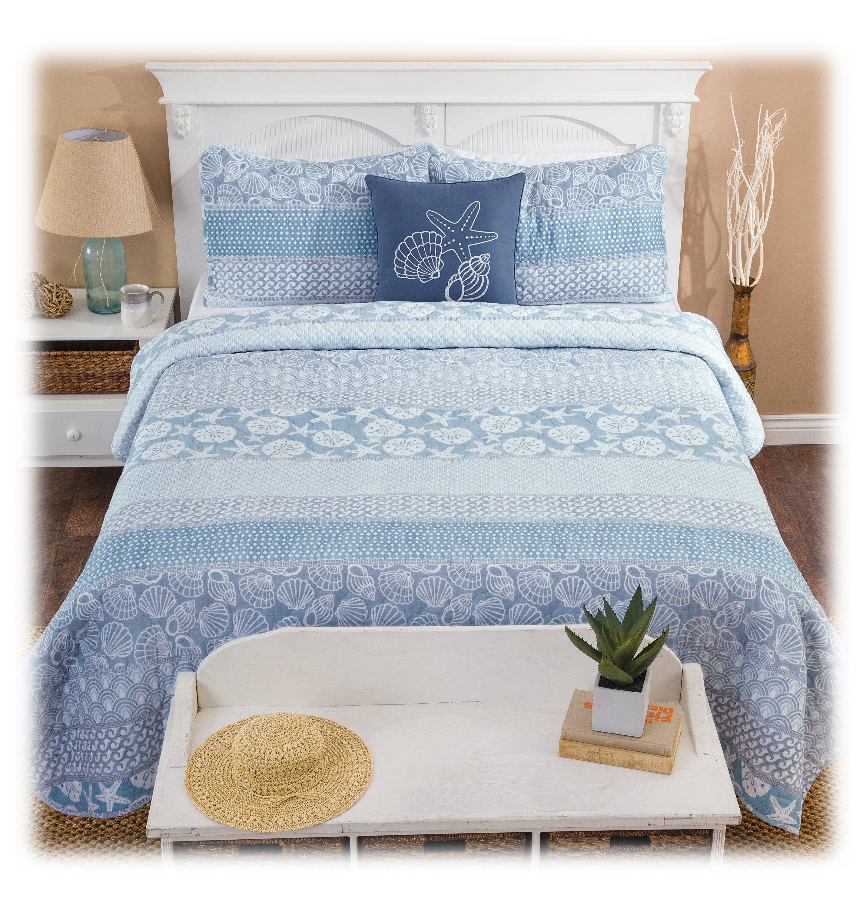 White River Home Fire Island Bedding Collection Quilt Set - Full/Queen ...